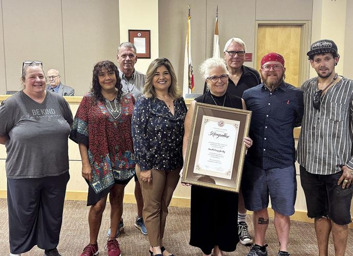 Child Support Agency, Small Change 4 Big applauded for going ‘above and ...