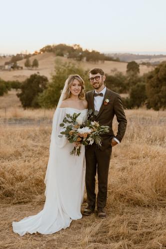 Burghardt & Bobrow Marry | Weddings | ledger.news