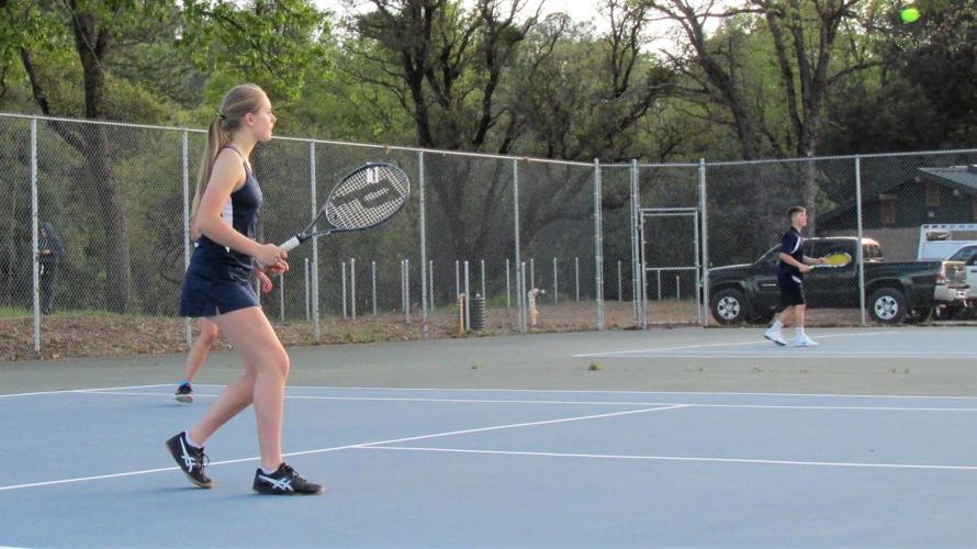 Buffaloes advance to Elite Eight with 8-1 drubbing of El Dorado | In ...