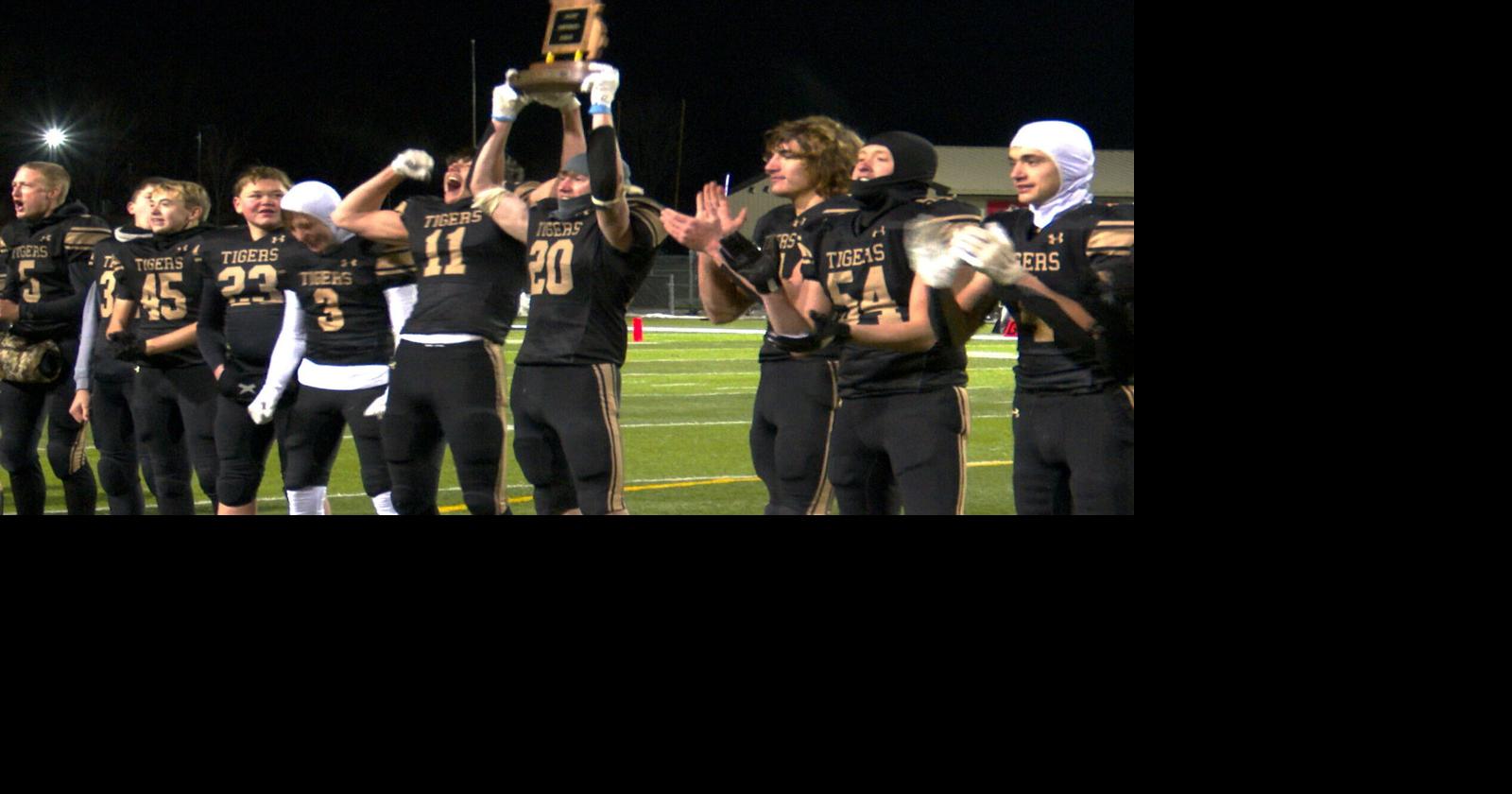 Worth County outlasts Rock Port to claim 8-man State Championship in St ...