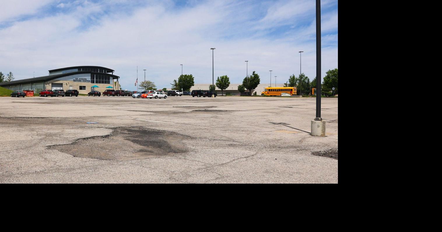 New transit facility planned for East Hills Library lot space ...