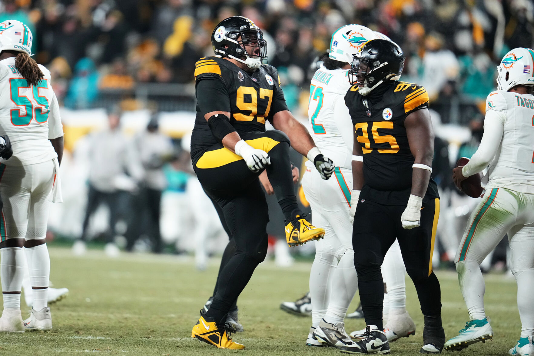 Steelers passed the eye test for the first time in a while in a ...