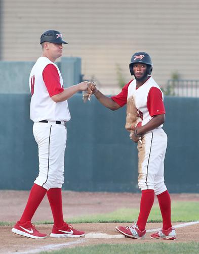 Mustangs' baseball | Promo | legacy.newspressnow.com