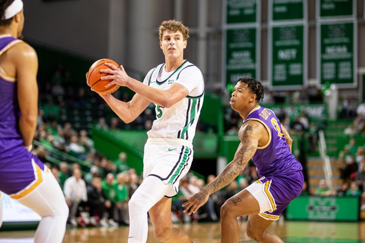 Freshman Handlogten is taking care of business on the boards | Lincoln ...