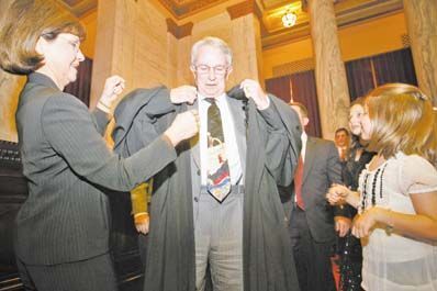 Menis Ketchum sworn in as supreme court justice | News | lincolnjournal.com
