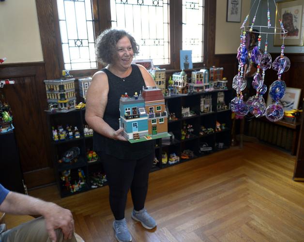 Building a happy life together: Charleston couple share love of Legos ...