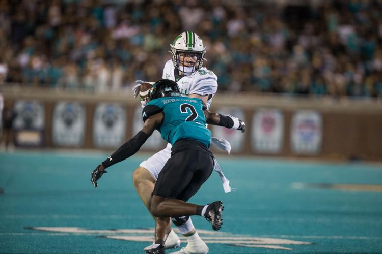 Unwelcomed Guest: Backup QB leads Coastal to 34-6 over Herd | Sports ...