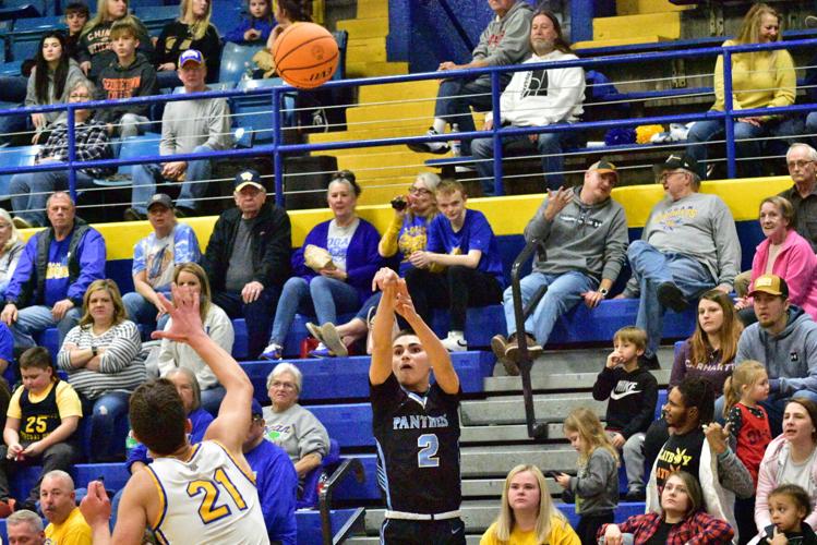 Panthers fall 47-44 at Logan after Clancy's game winner | Sports ...