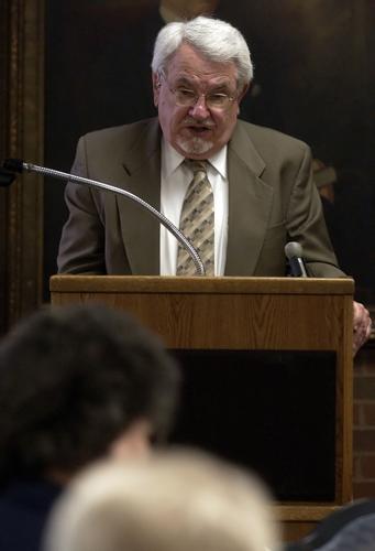 Services set for longtime Marshall professor Simon Perry | Lincoln News ...