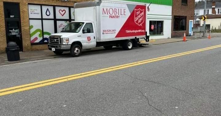 Roberts opens a family center | News | lincolnjournal.com