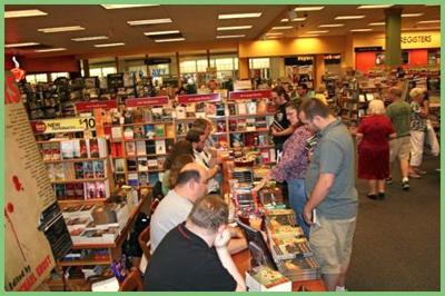 County commission and libraries sponsor mini book fair | Features ...
