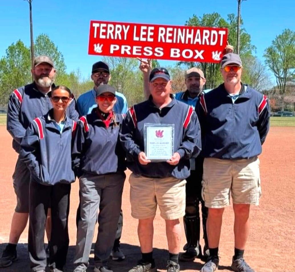 West Lincoln Optimist puts name on press box | Sports ...