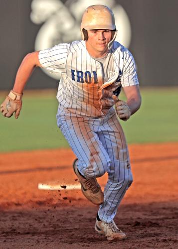 Ironmen keep rolling, down Draughn 8-2 | Sports | lincolntimesnews.com