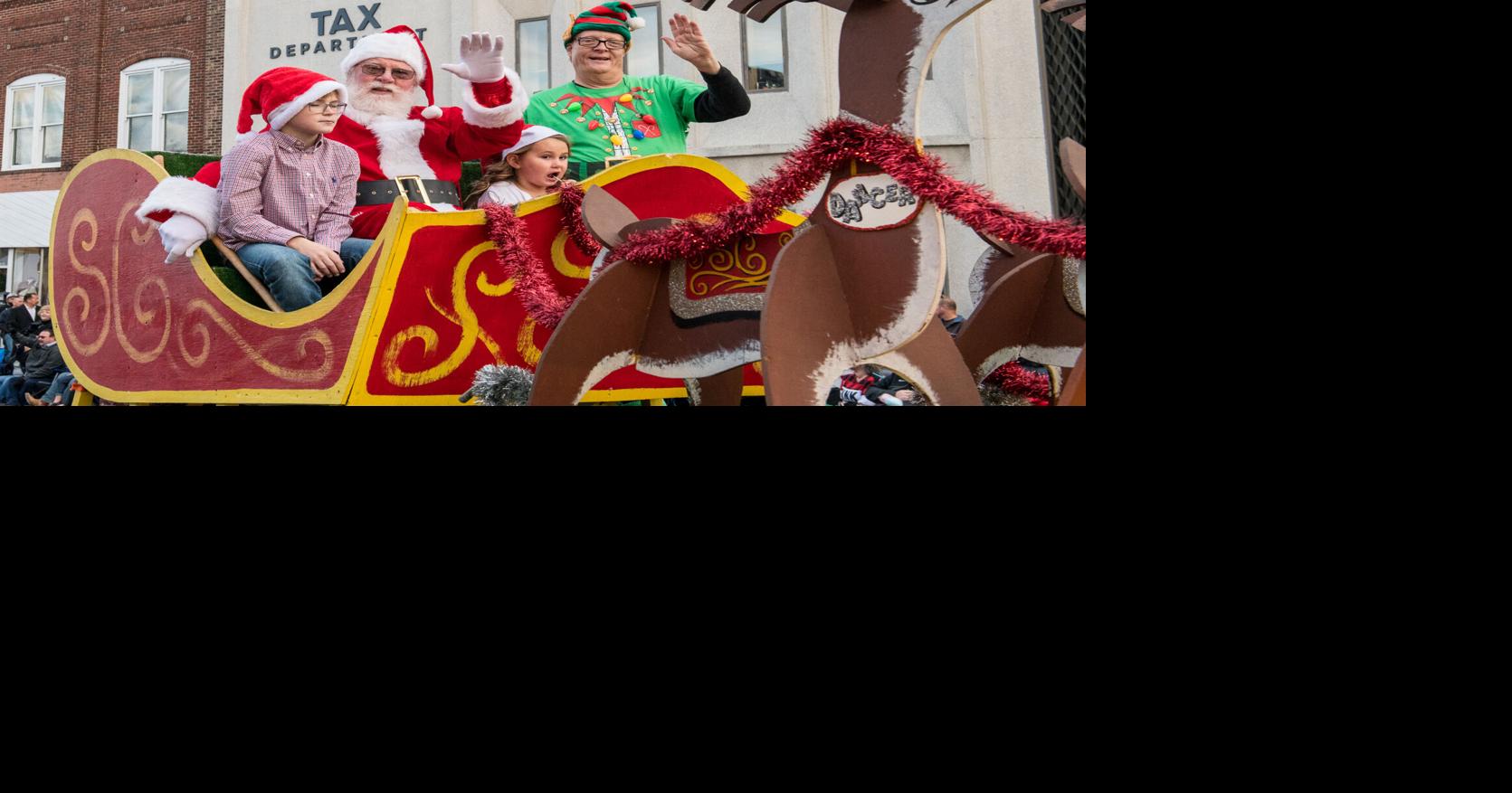 Santa’s in town: Holiday season officially kicks off | Arts ...