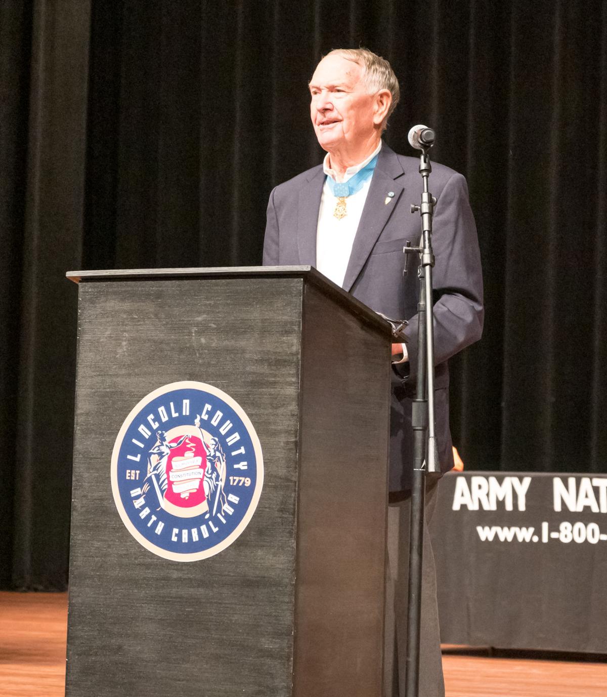 Distinguished vets receive hero’s welcome | News | lincolntimesnews.com