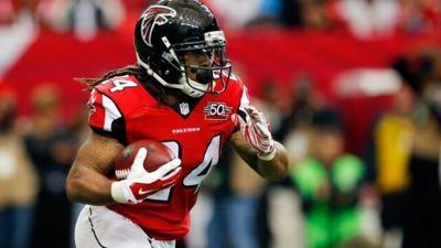 devonta freeman falcons contract