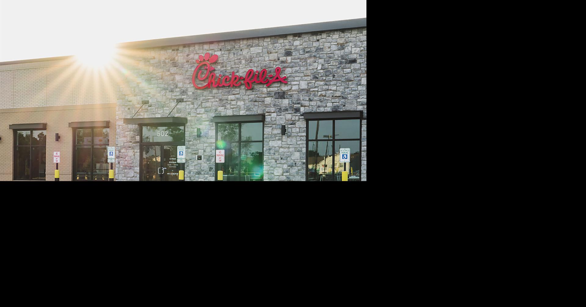 Chick-fil-A Gunbarrel Pointe Hiring Event | Local News | local3news.com