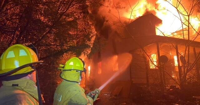 Highway 58 firefighters battle early morning house fire | Local News ...