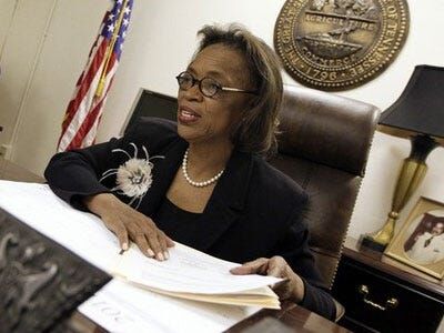 Longtime Tenn. lawmaker Lois DeBerry passes away | What's Trending ...