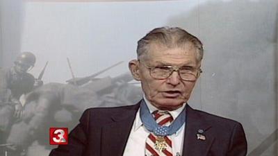 UPDATE: Hacksaw Ridge: The story of WWII veteran Desmond Doss ...