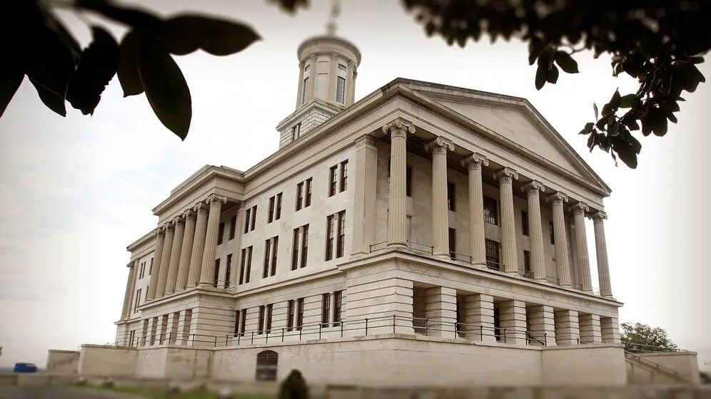 TN lawmakers pass final deportation order bill, awaits Gov. Lee’s ...