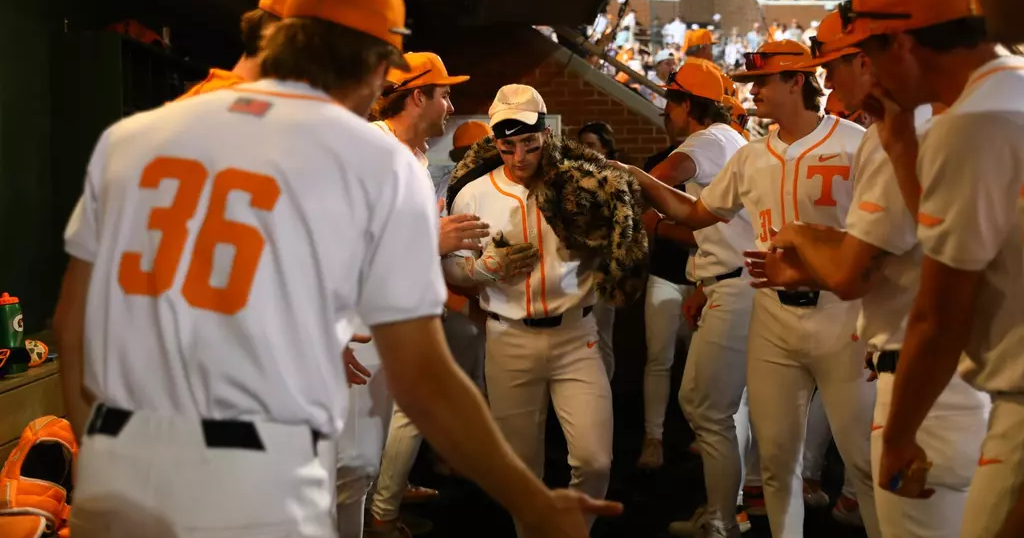 Liam Doyle, Cannon Peebles shine in #4 Tennessee Volunteers 8-2 win ...