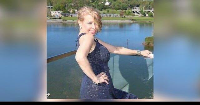Friends of Vi Lawhorn gather to recall their greatest memories of her ...