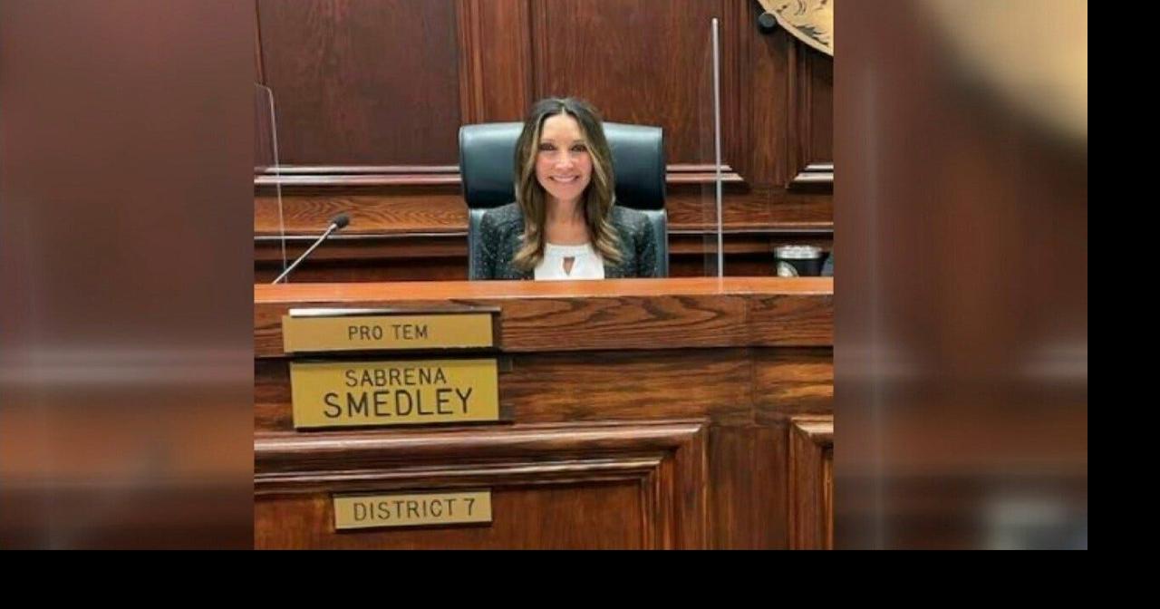 DECISION 2022: Hamilton County Commission Chairwoman Sabrena Smedley ...