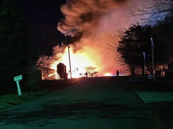 Large Fire at Jones Feed Store in Henagar | Local News | local3news.com