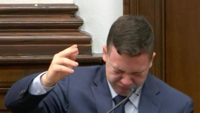 Kyle Rittenhouse breaks down crying while testifying in his homicide ...