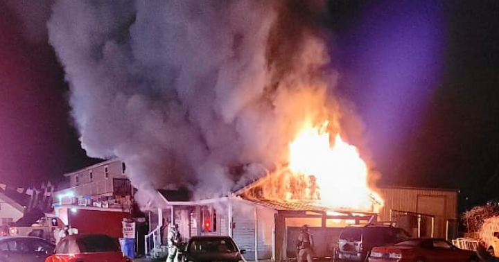 Chattanooga fire crews work large fire Friday night | Local News ...