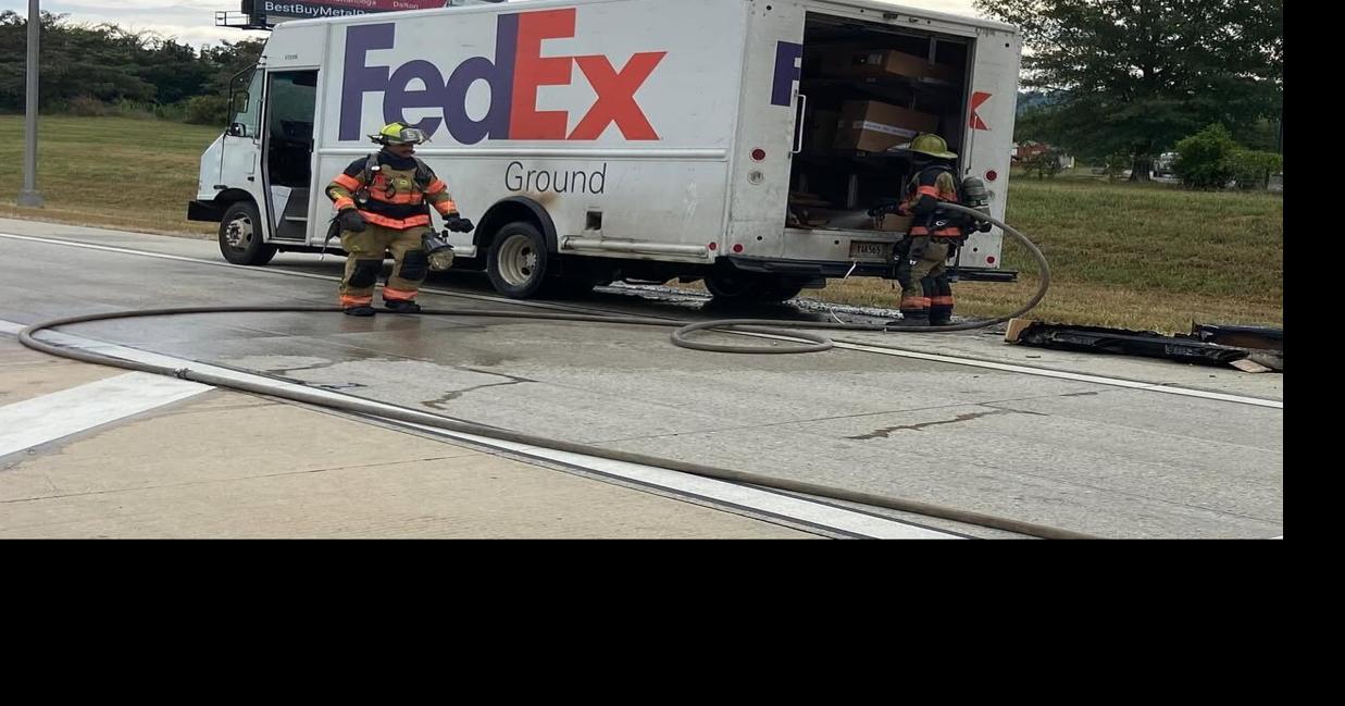 FedEx Box Truck Fire on I-75 Northbound | Local News | local3news.com