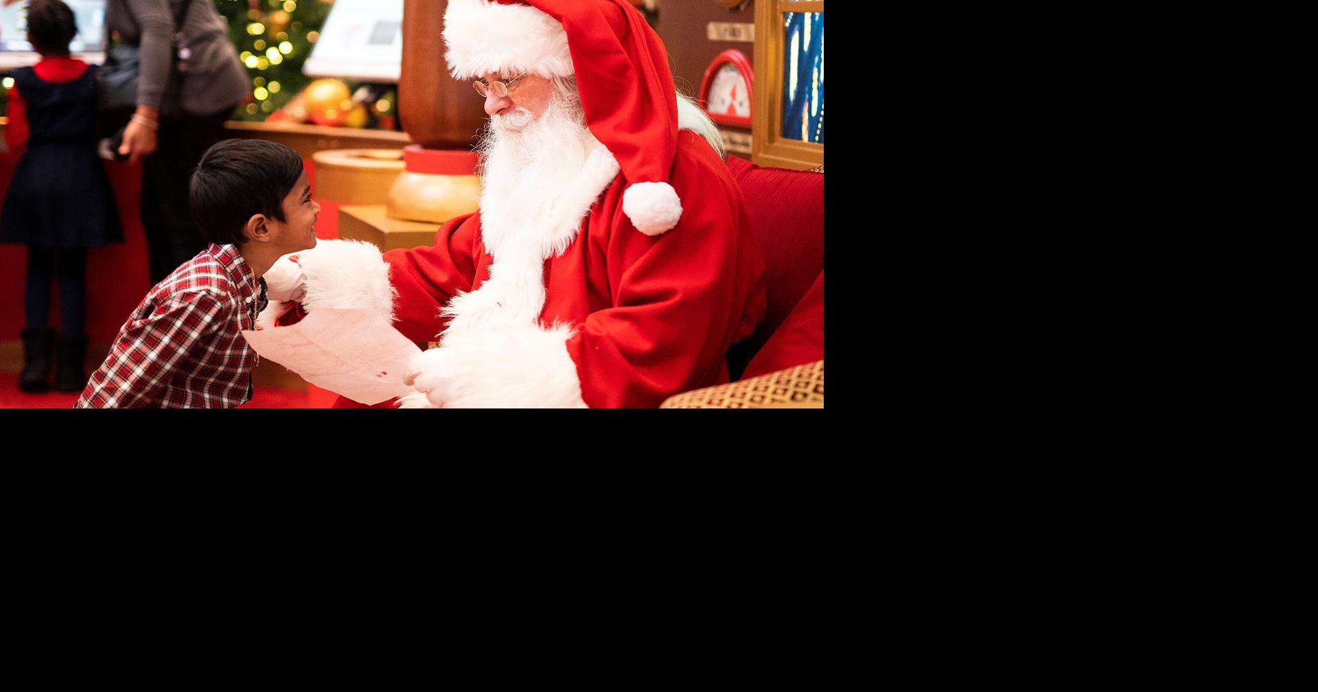 Santa visits Hamilton Place Mall on November 10 | Local News ...