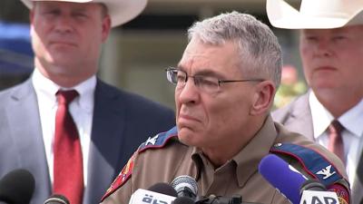 Police commander made 'wrong decision' not to breach classroom doors ...