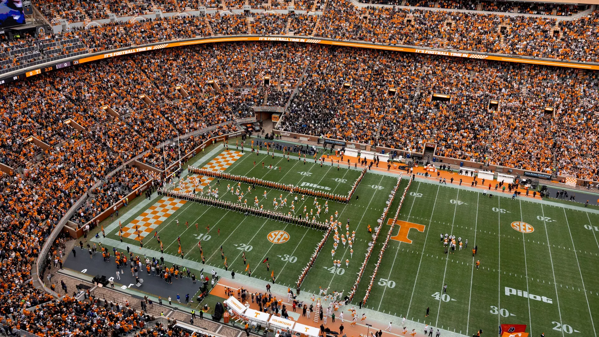 Tennessee Volunteers part ways with defensive coordinator Tim Banks ...