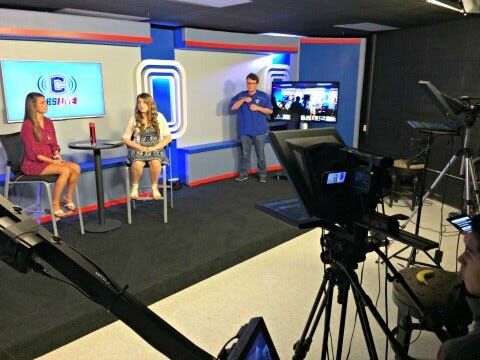 Cleveland High School broadcast team wins national award | | local3news.com