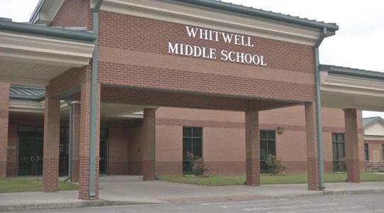 Whitwell Middle School receives state-of-the-art piano keyboard lab ...