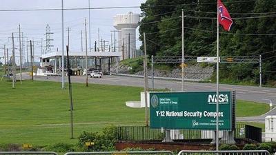 Emergency crews respond to uranium fire at Y-12 complex in Oak Ridge ...