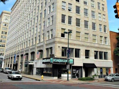 Downtown Chattanooga Bank building sold | What's Trending | local3news.com