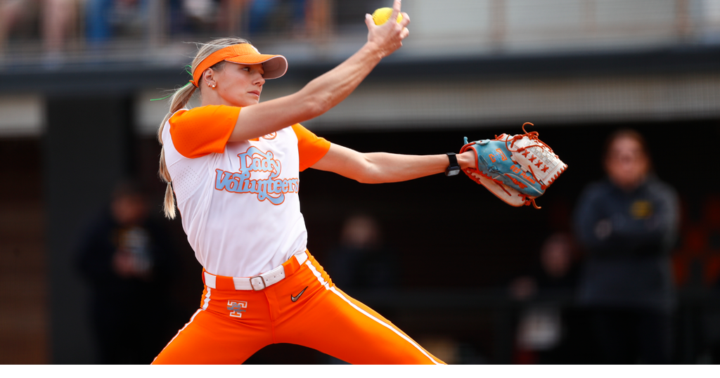 Karlyn Pickens throws complete-game shutout as #8 Tennessee Lady Vols ...