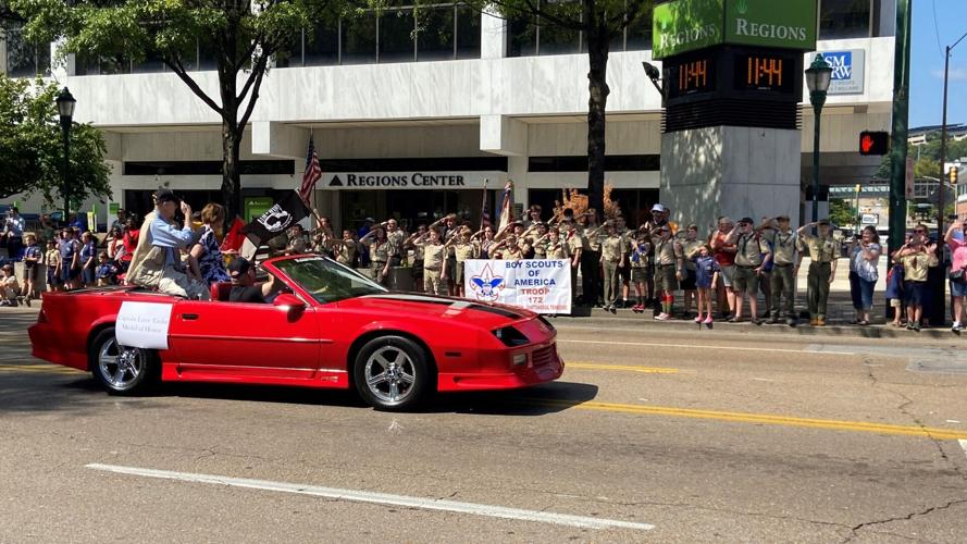 UPDATE: Chattanooga welcomes home a hero, Medal of Honor recipient Capt ...