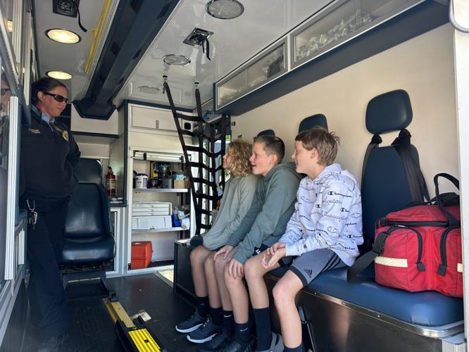 HCEMS visits Lookout Valley Elementary for a 'Show and Tell' | Local ...