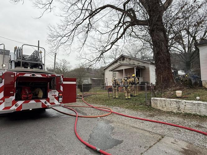 Chattanooga firefighters put out house fire caused by heating lamps ...