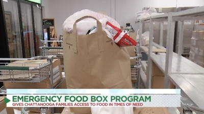 Share Your Christmas: Chattanooga Area Food Bank's emergency food boxes give clients more ...
