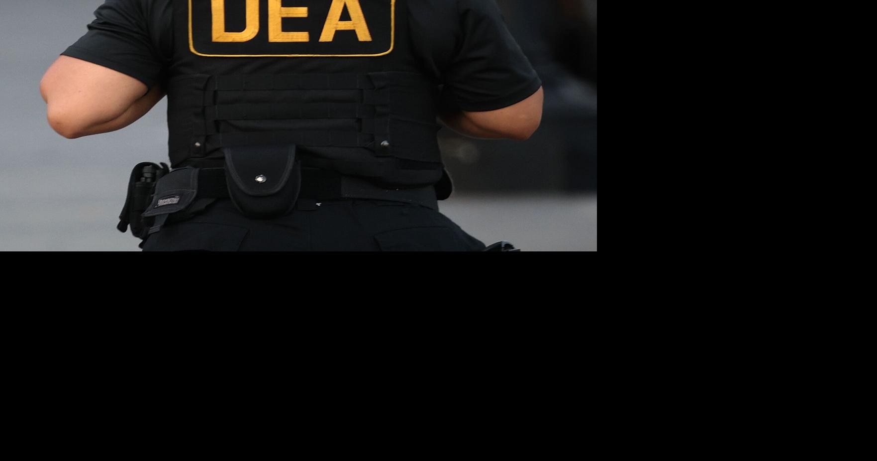 Former high-ranking DEA agent accused of conspiring to traffic drugs ...