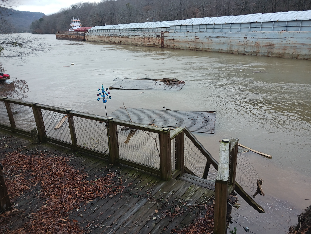 Tug Boat Accident in Suck Creek on Tennessee River | Local News ...