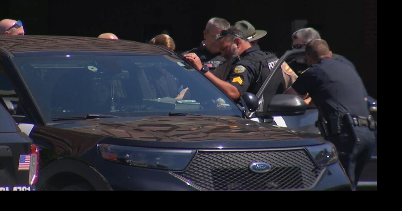 UPDATE: Suspicious package suspect in custody; 'acting bizarre' at ...