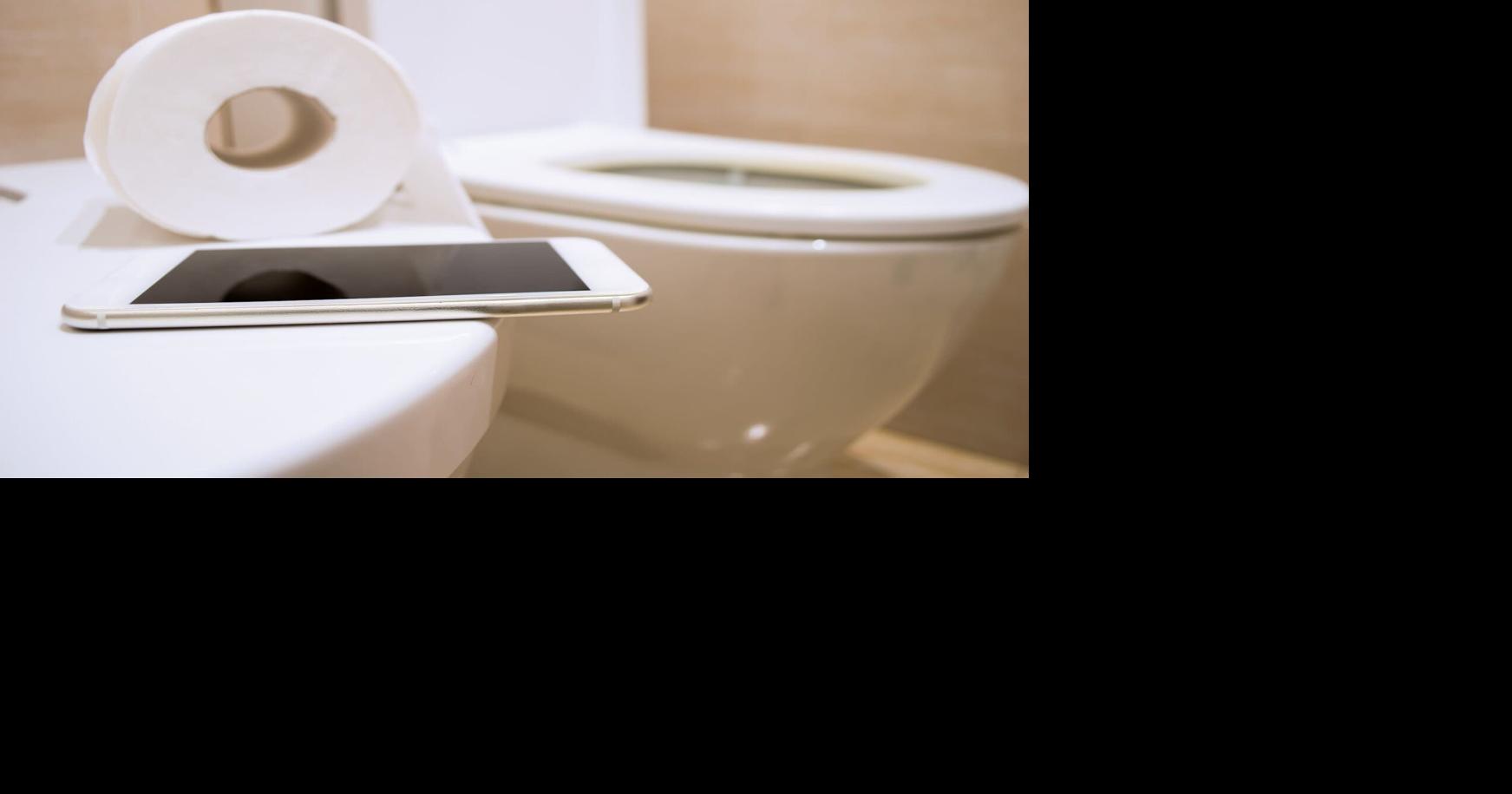 The Dangers of Prolonged Toilet Time: What Experts Say | Eye On Health ...