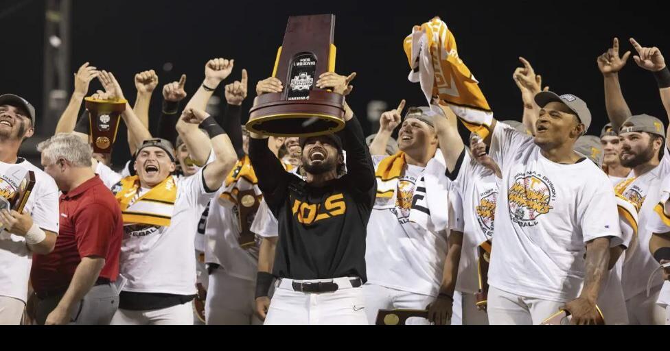 WATCH: Parade being held to celebrate UT's first-ever national ...