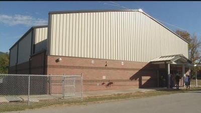 New gym dedicated at Lookout Valley Elementary | | local3news.com